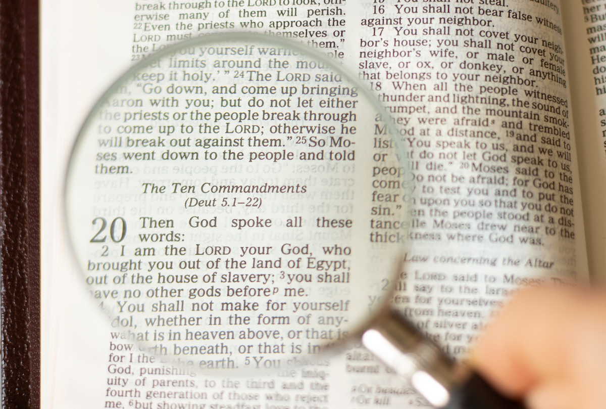 30 Facts about the 12 Commandments - OhMyFacts